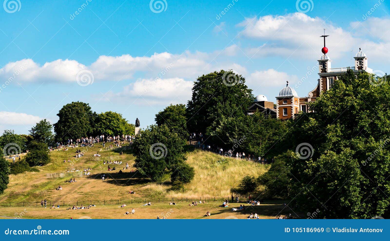Greenwich Park in London. editorial stock image. Image of essex - 105186969