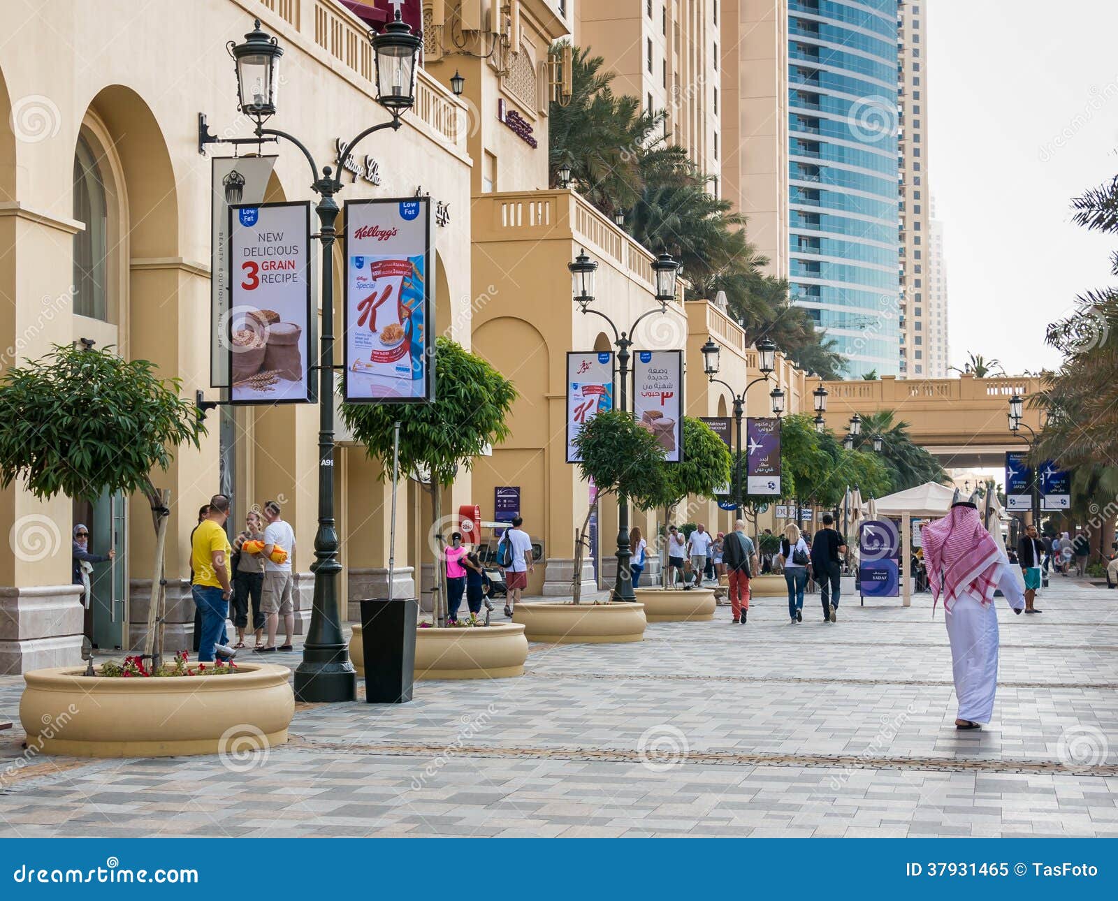 The Walk Promenade in Dubai Marina Editorial Image - Image of tourists ...