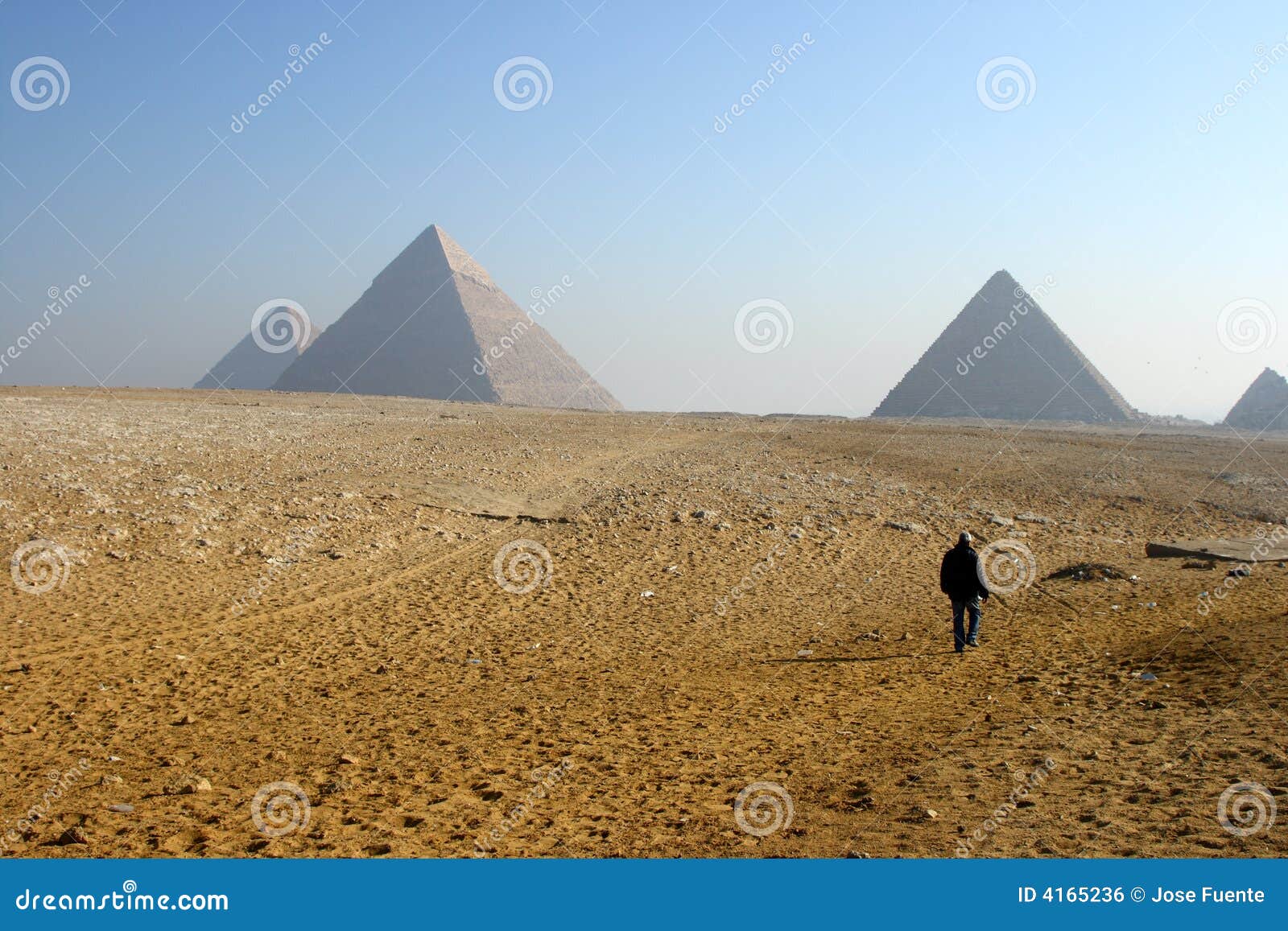 Walk towards pyramids stock photo. Image of historical - 4165236