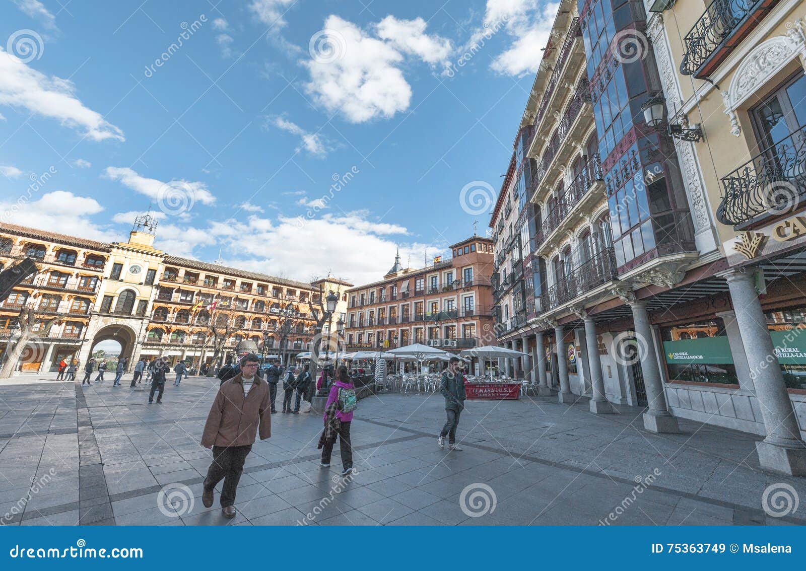 Walking around Toledo editorial stock image. Image of town - 75363749