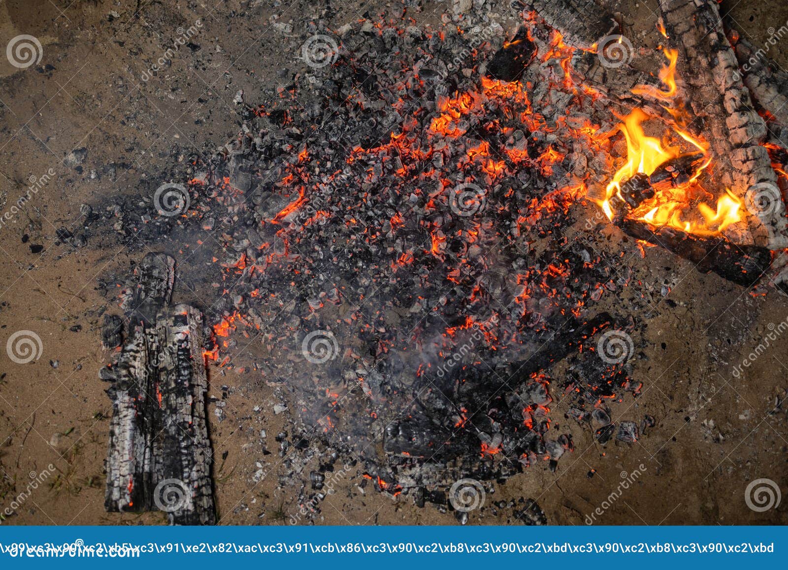 Burning Cinders Stock Photo | CartoonDealer.com #41123862