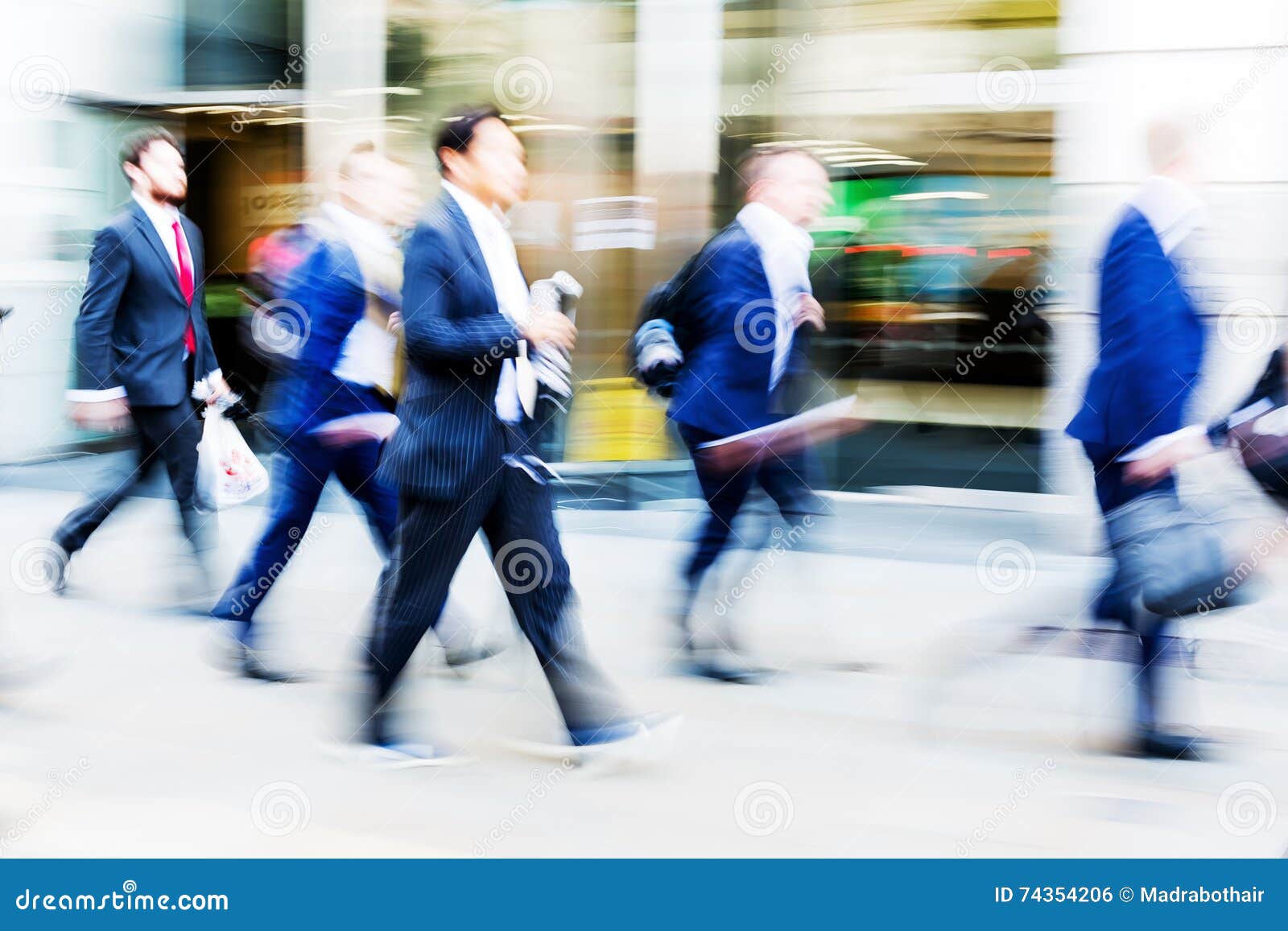 Walking Commuters at Rush Hour Editorial Photo - Image of crowd, people ...