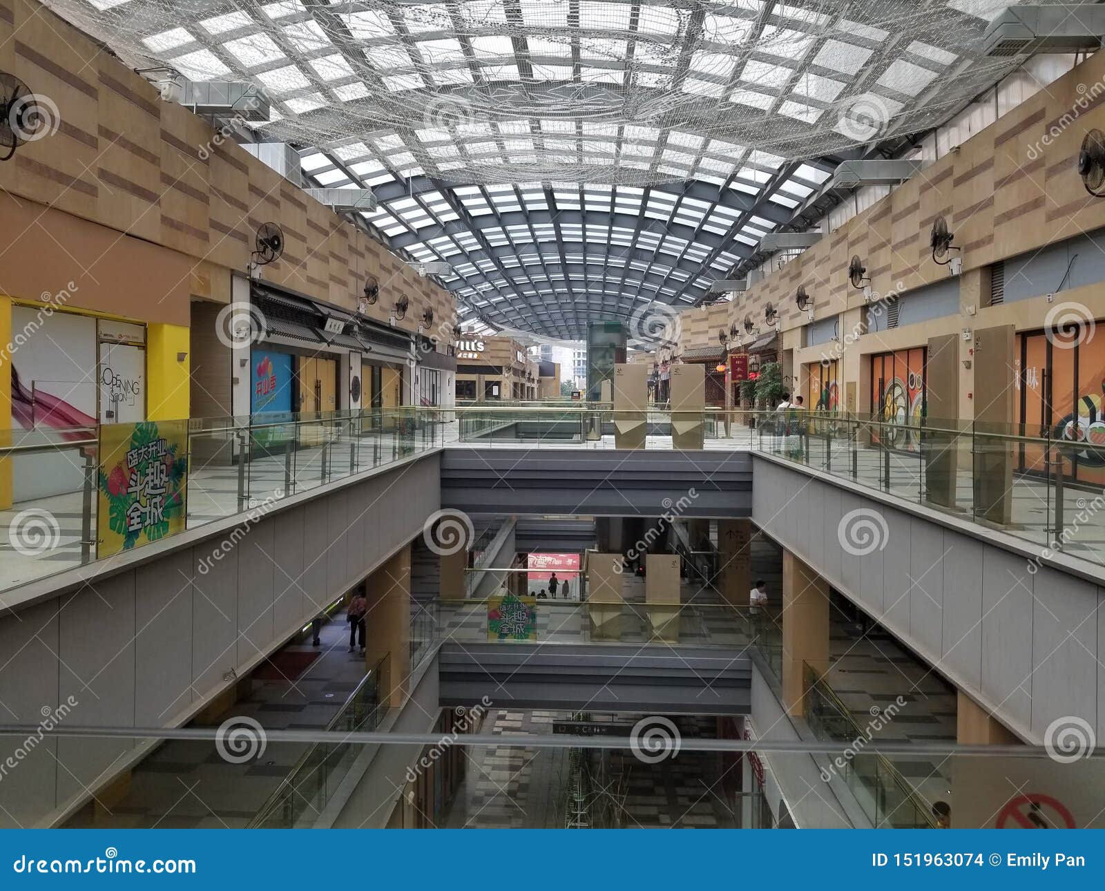 Empty Shopping Malls In China