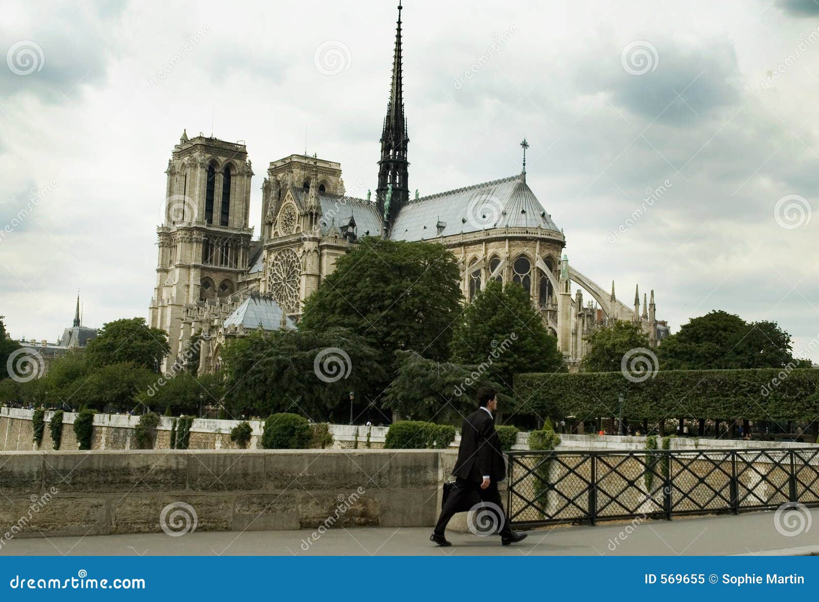 Walking in Front of Notre Dame Stock Image - Image of city, france: 569655