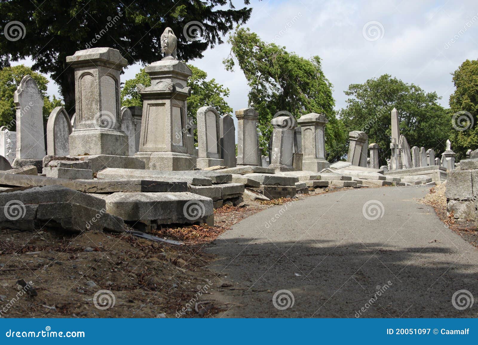 Walking in the Old Graveyard Stock Image - Image of headstone, peace ...