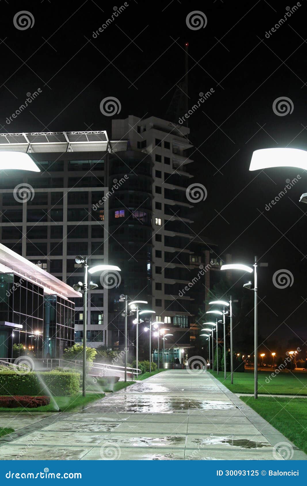 Night pavement stock image. Image of streetlight, exterior - 30093125