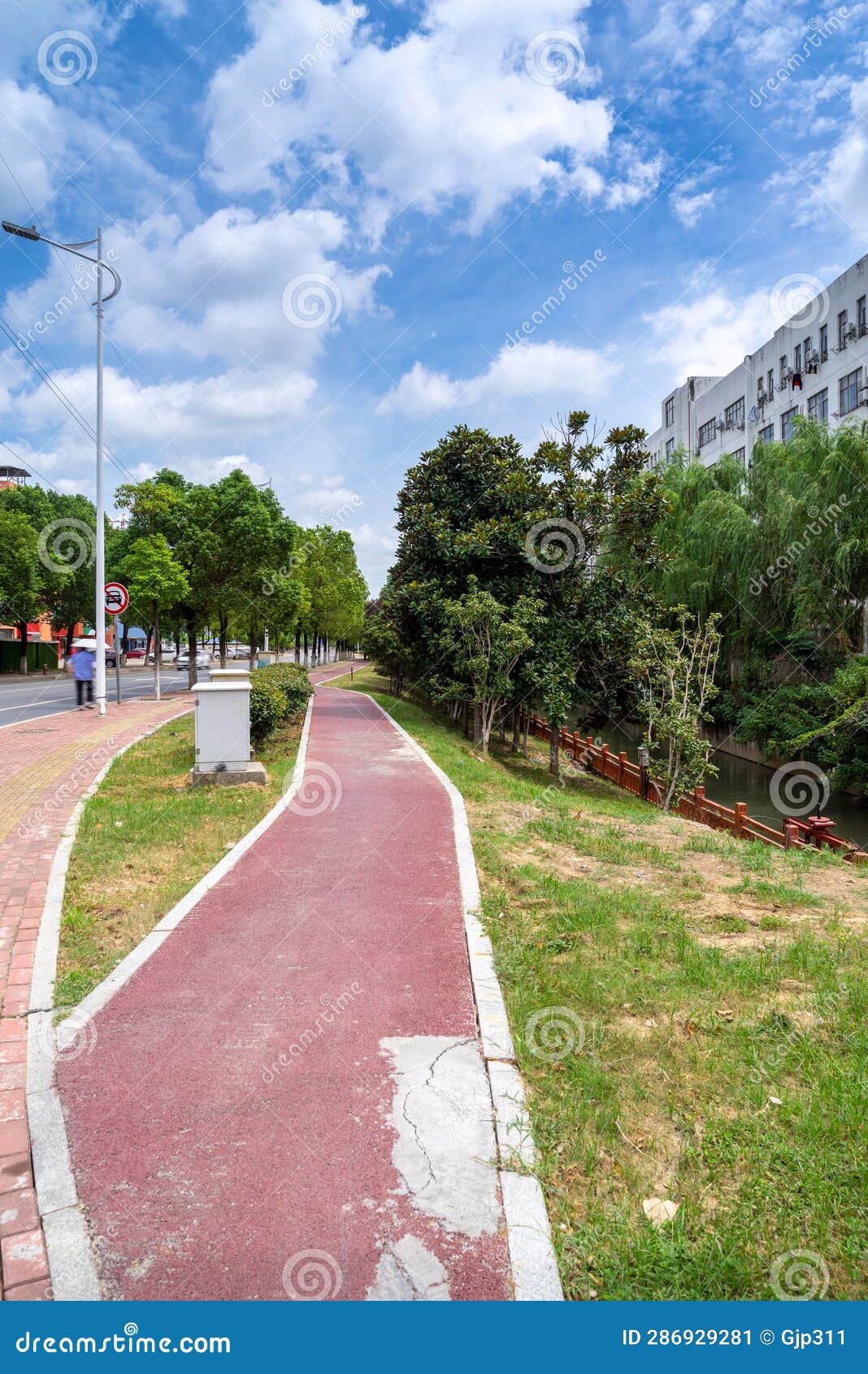 Walkway in the modern city stock image. Image of central - 286929281
