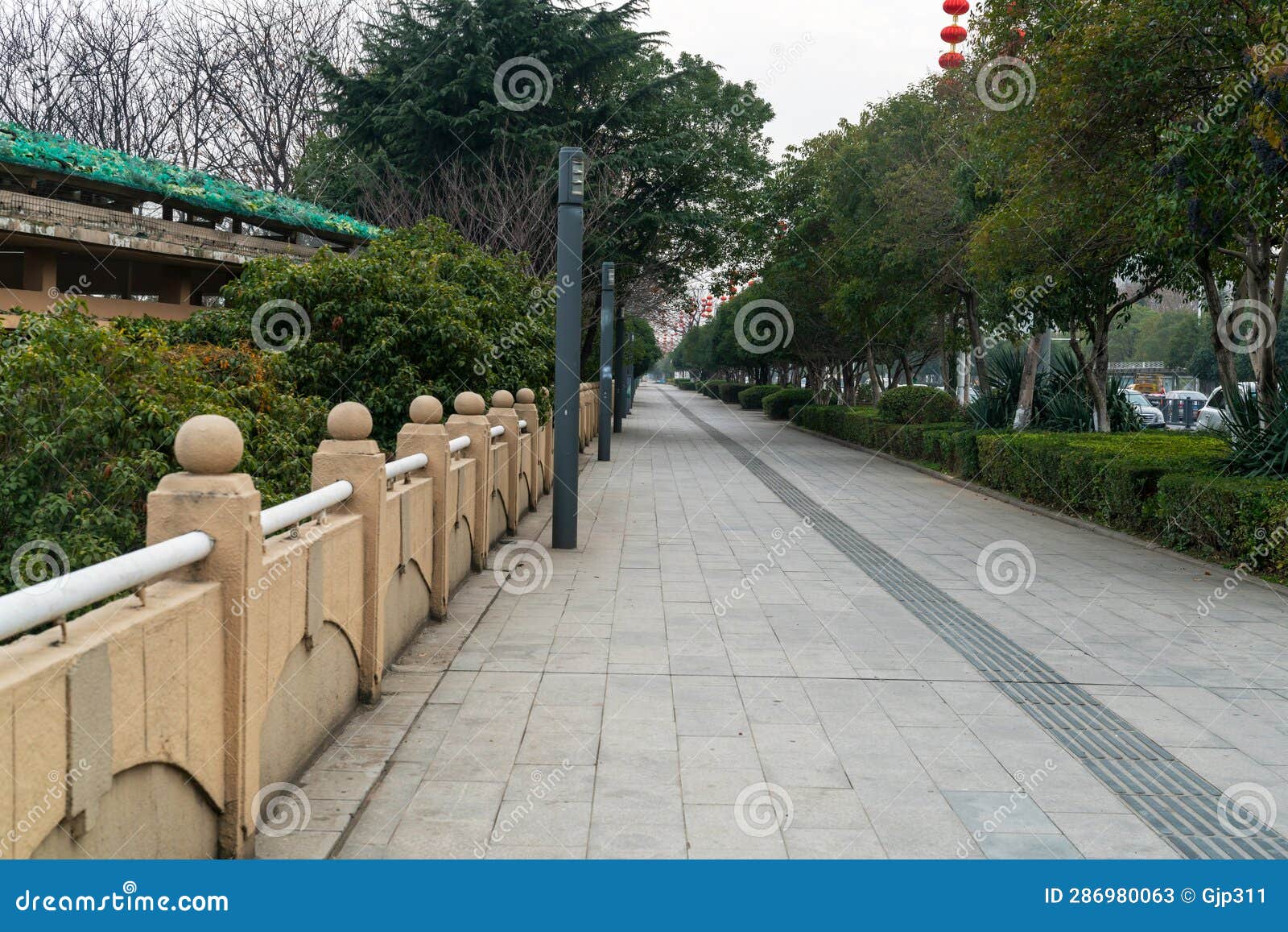 Walkway in the modern city stock image. Image of avenue - 286980063