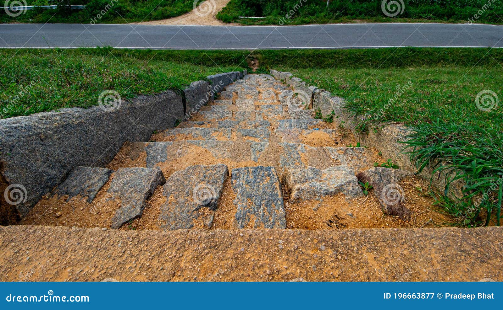 Walkway Staircase and Stepway Stock Image - Image of yard, stepway ...