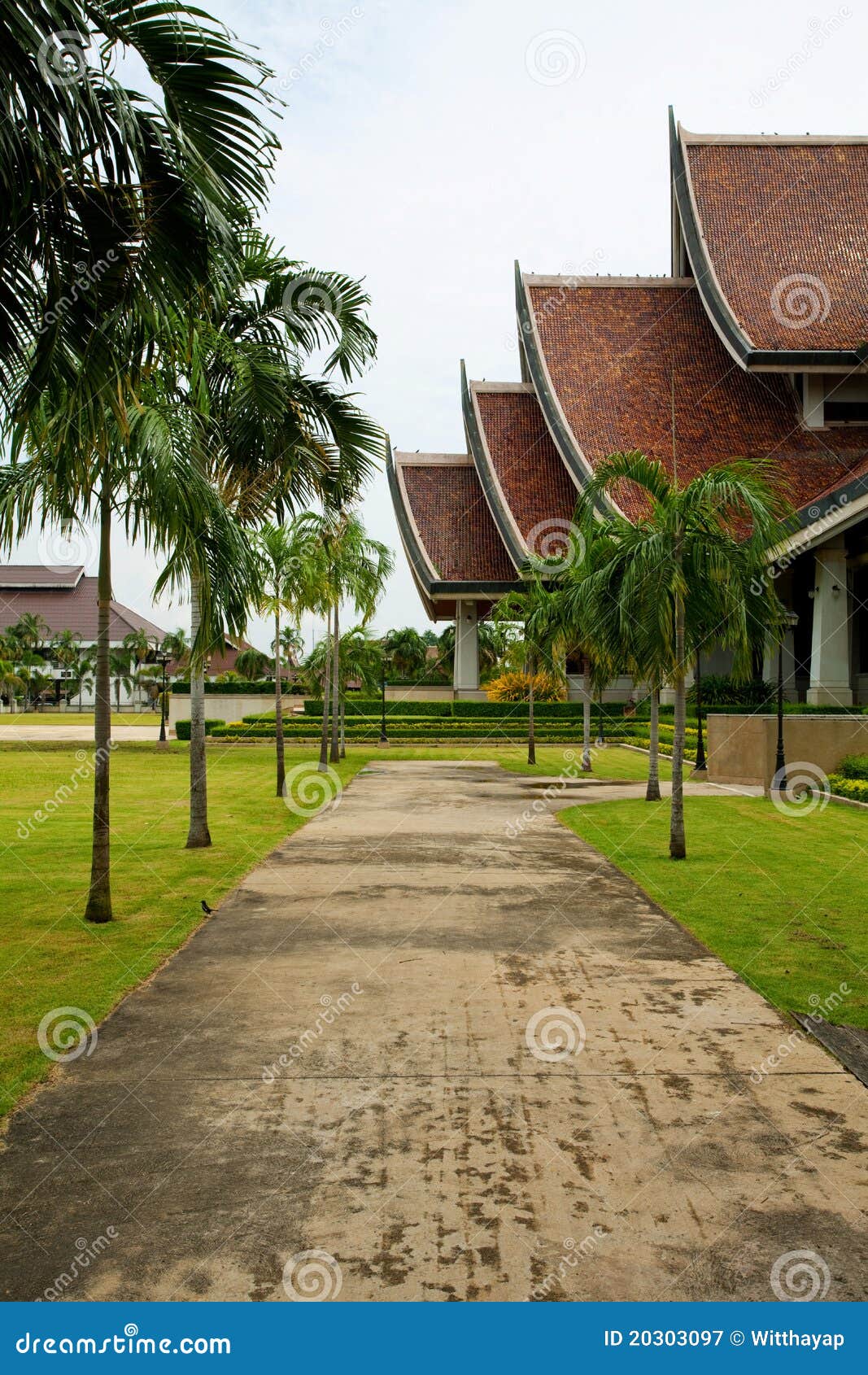 Walkway in temple stock image. Image of outdoors, alley - 20303097