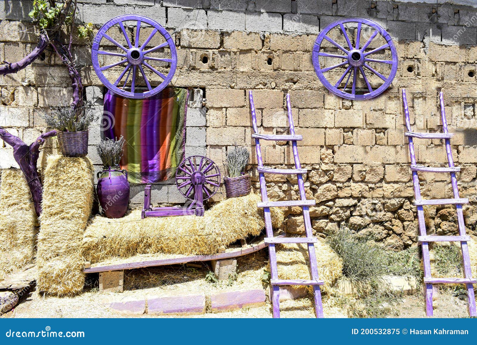 Wall-based Ladder, Wheel and Straw Stock Image - Image of forest4 ...