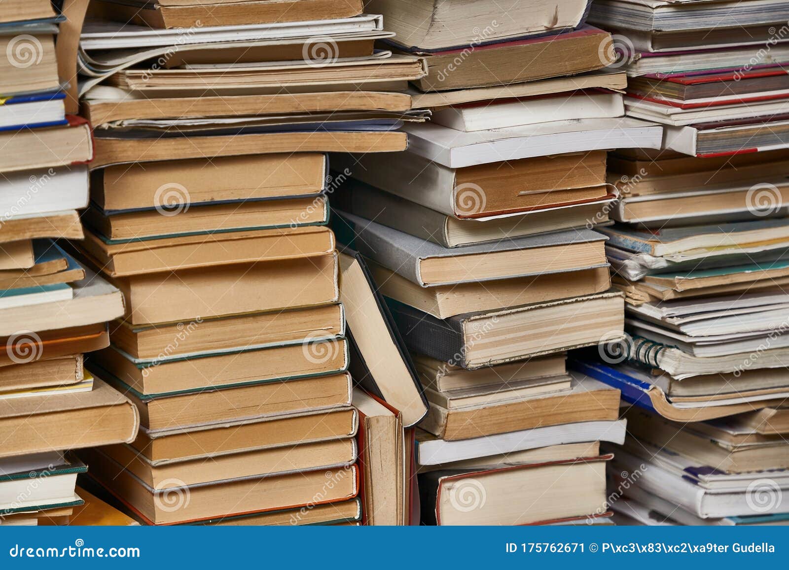 103 Old Books Clutter Stock Photos - Free & Royalty-Free Stock Photos ...
