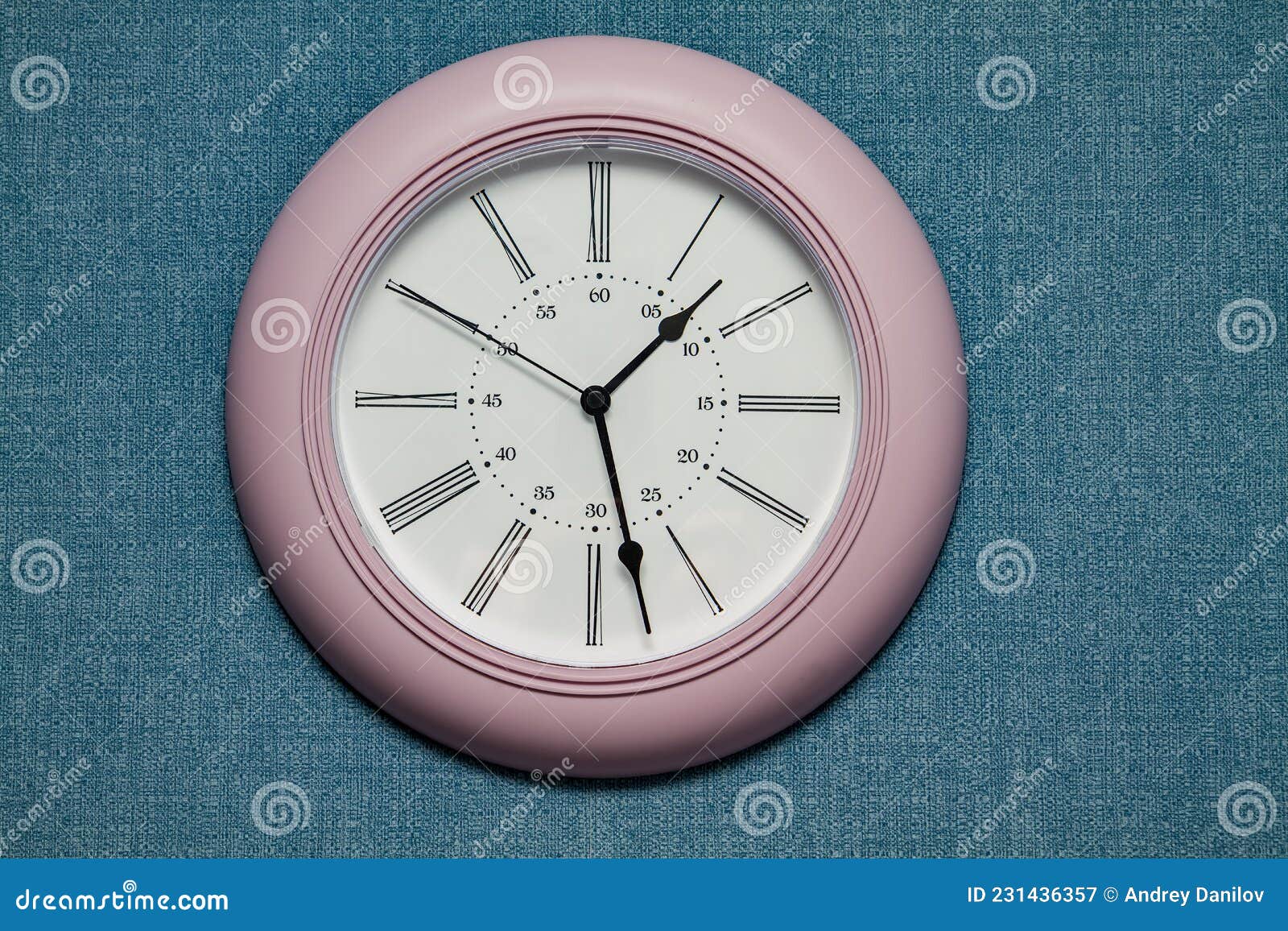 Wall clock, lunch time stock image. Image of revolution - 231436357