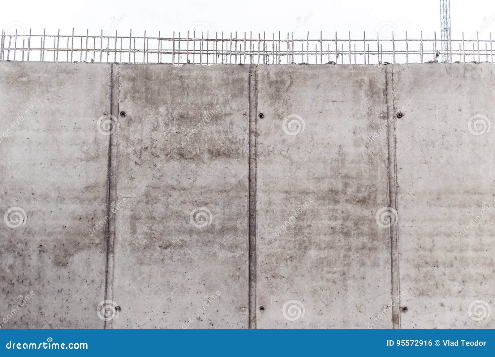 Wall on construction site stock photo. Image of contractor - 95572916