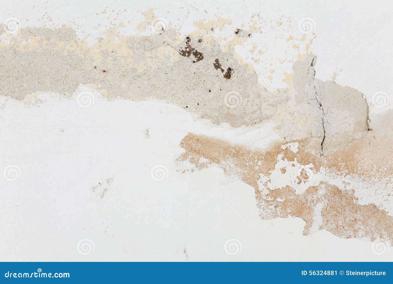 Wall with Crumbling Plaster Stock Image - Image of botch, damage: 56324881