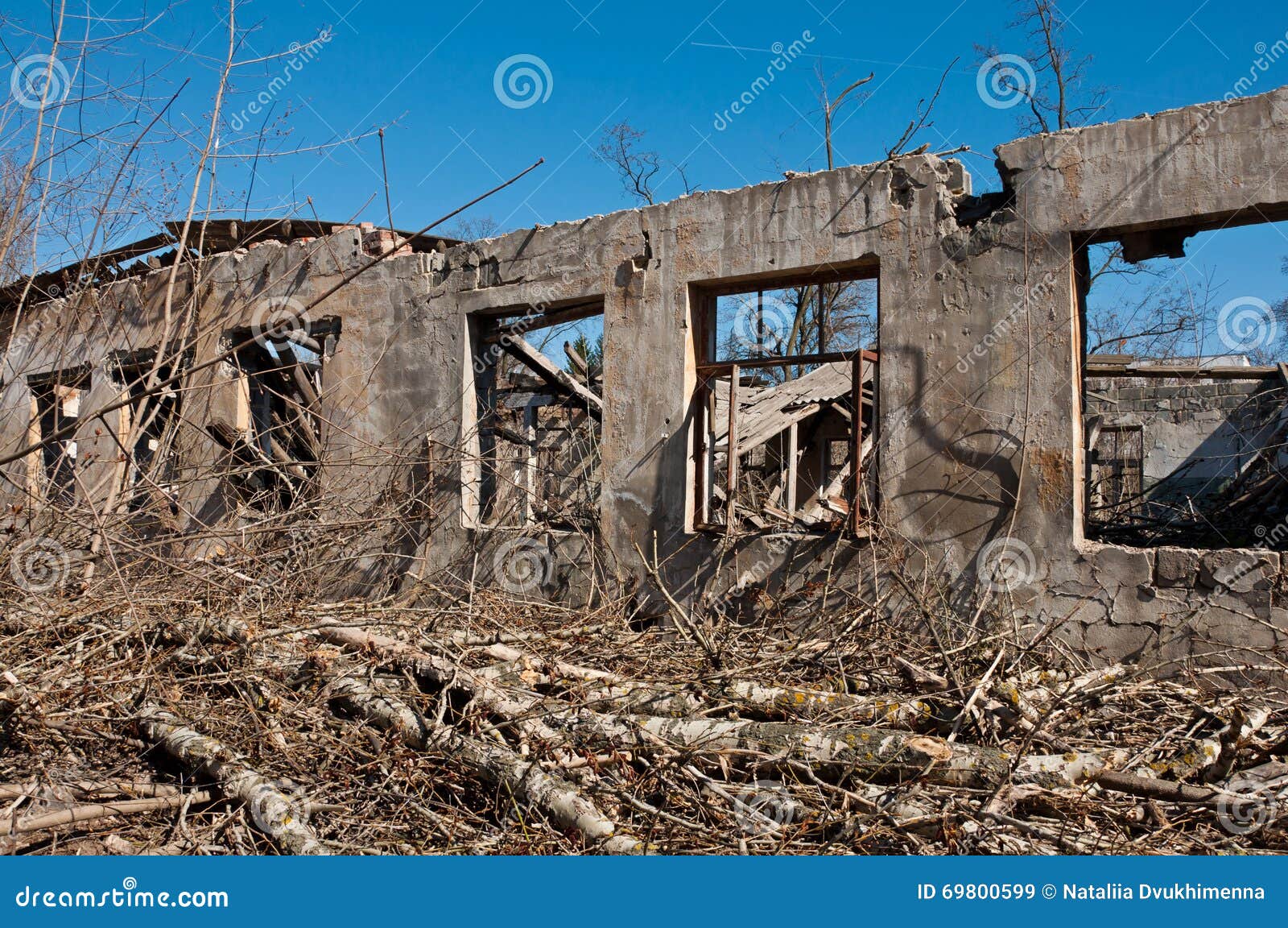Wall of Destroyed building stock image. Image of destruction - 69800599