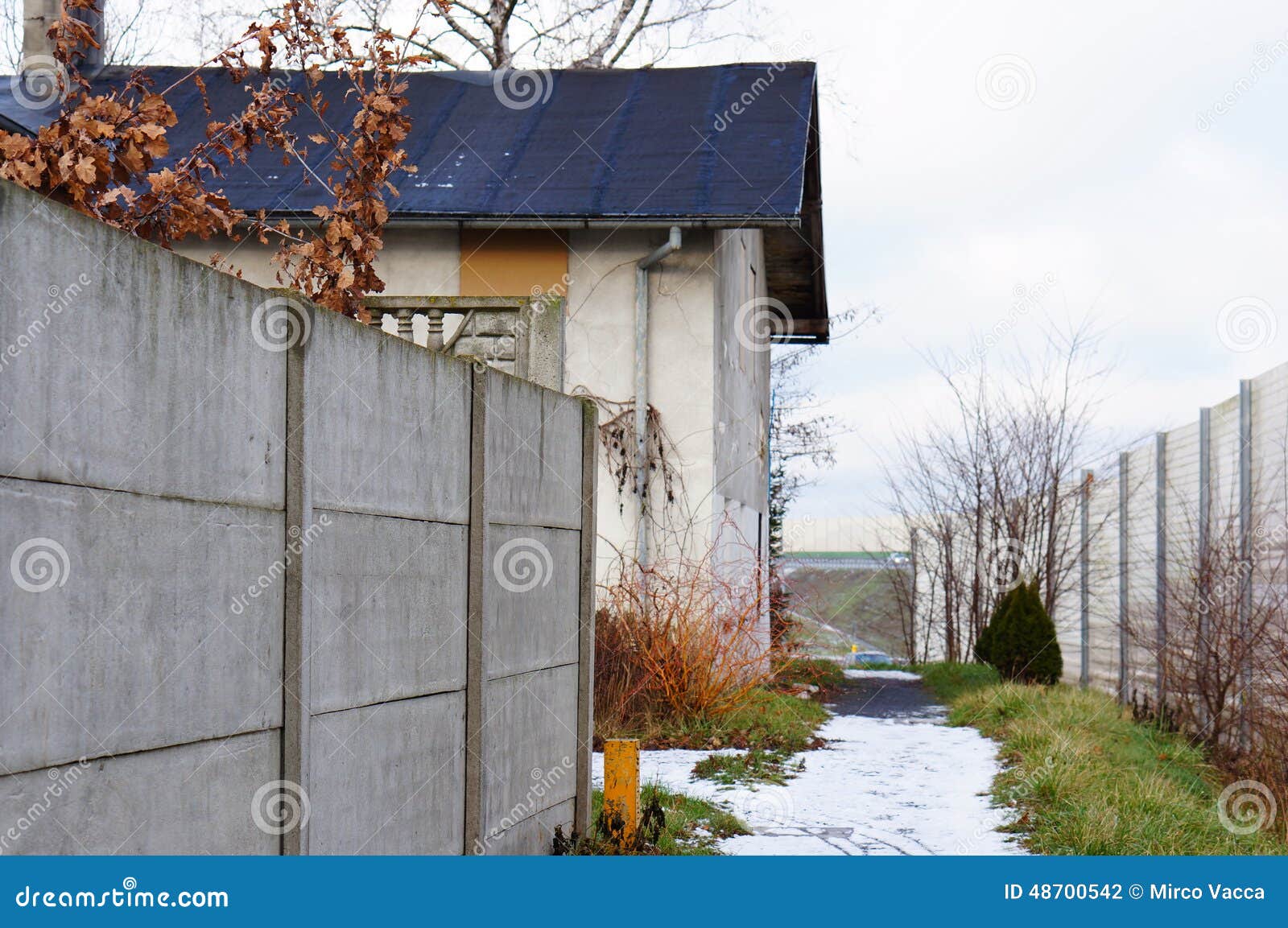 Wall footpath stock photo. Image of footpath, wall, winter - 48700542
