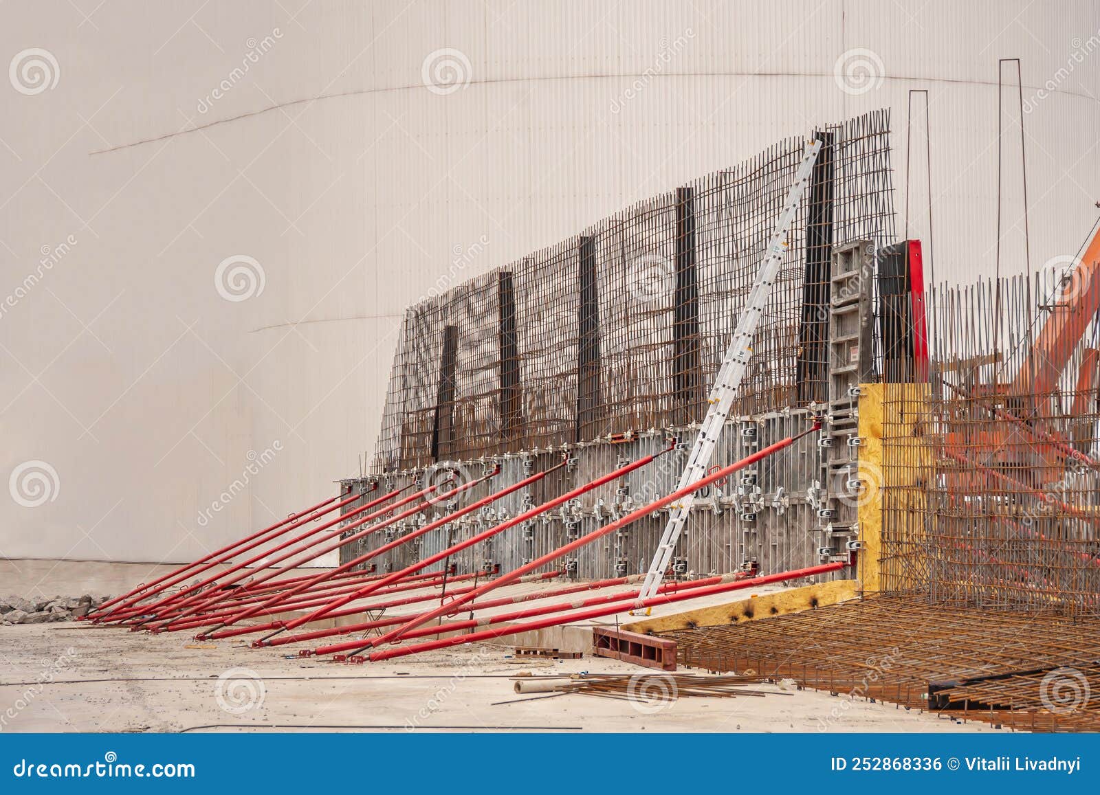 Vertical Formwork in Industrial Stock Photo - Image of construction ...
