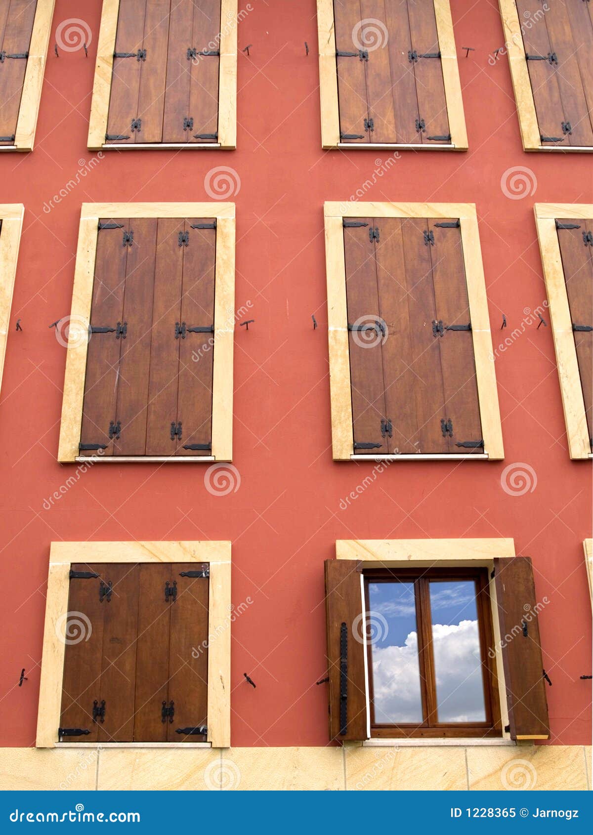 994 Windows Shield Stock Photos - Free & Royalty-Free Stock Photos from ...