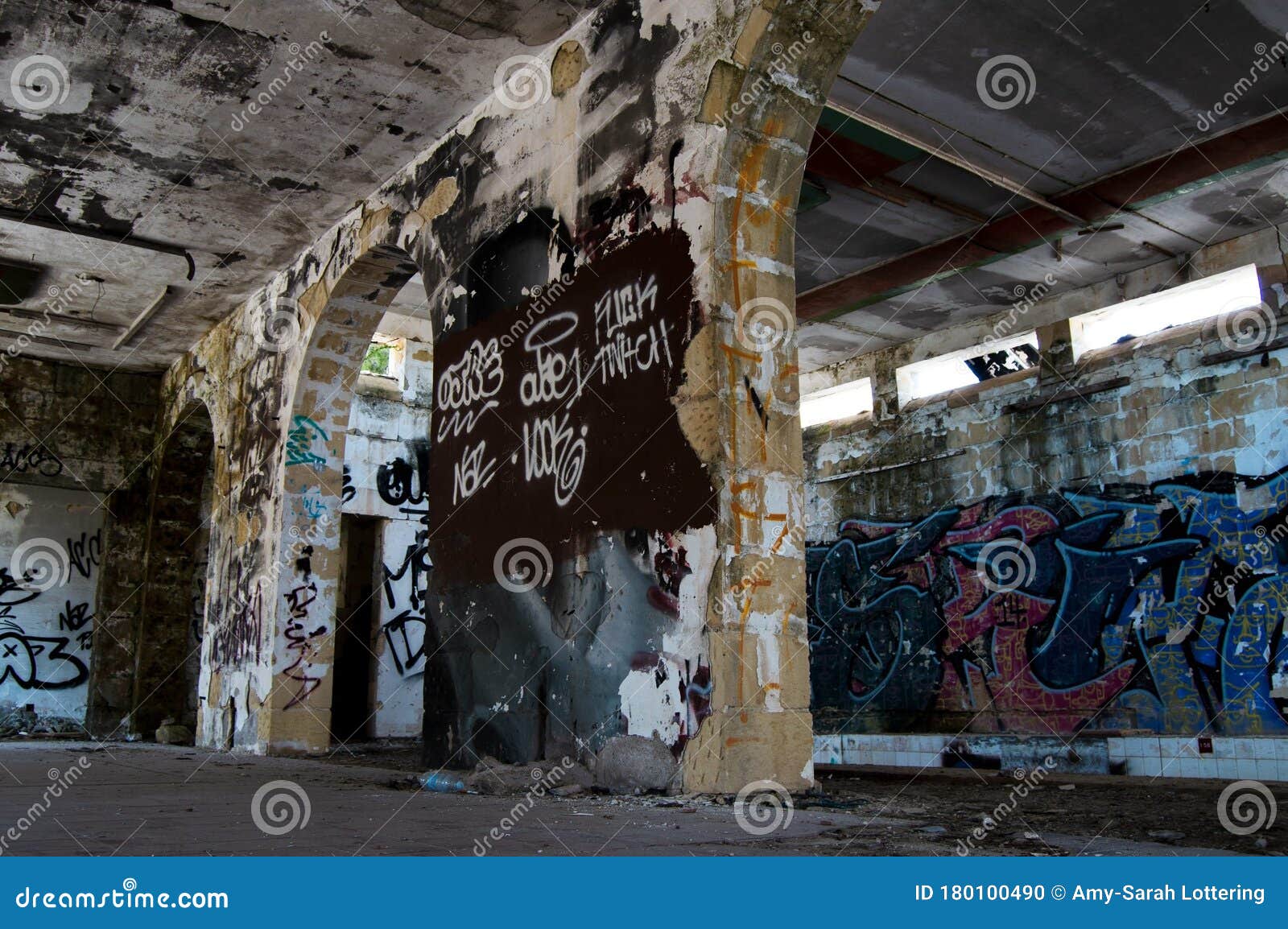 Wall Graffiti in Old Building Stock Photo - Image of iron, road: 180100490
