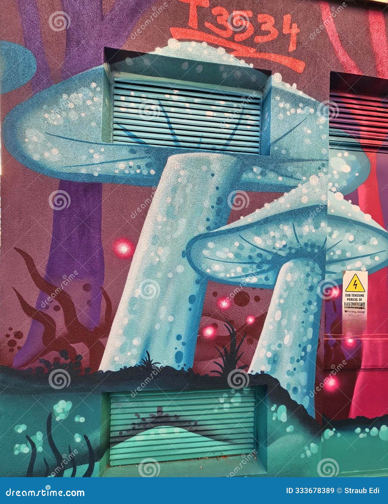 Graffiti.Texture Editorial Photo | CartoonDealer.com #11805167