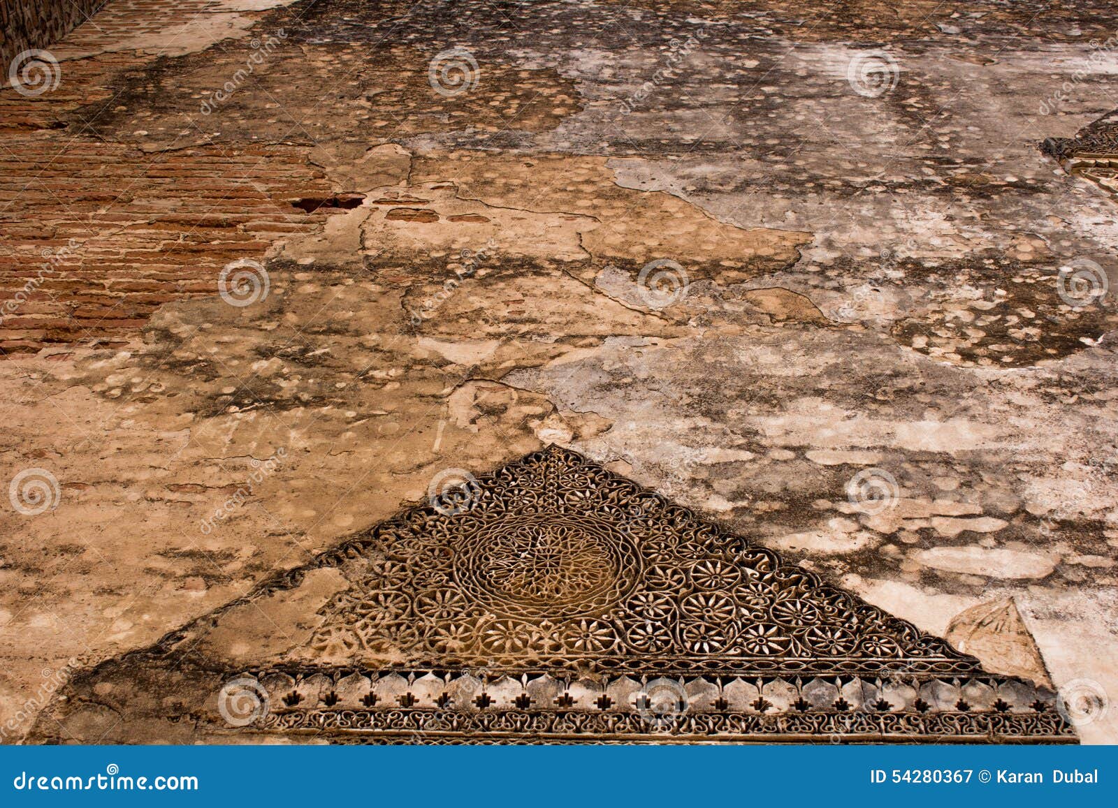 Wall Heritage Black and White Patterns Stock Image - Image of patterns ...