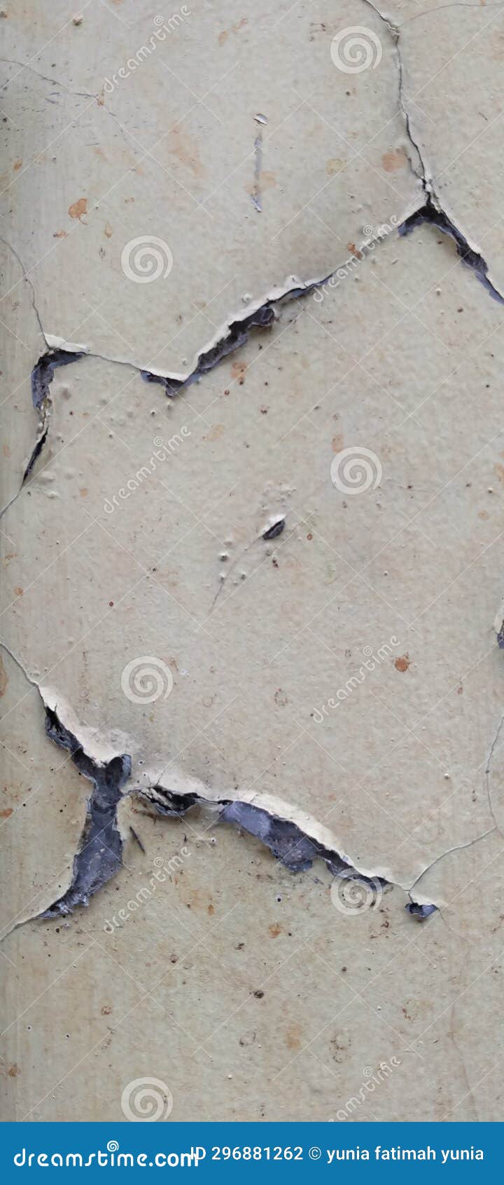 The Walls are Dull and Damaged, the Paint is Peeling Stock Photo ...