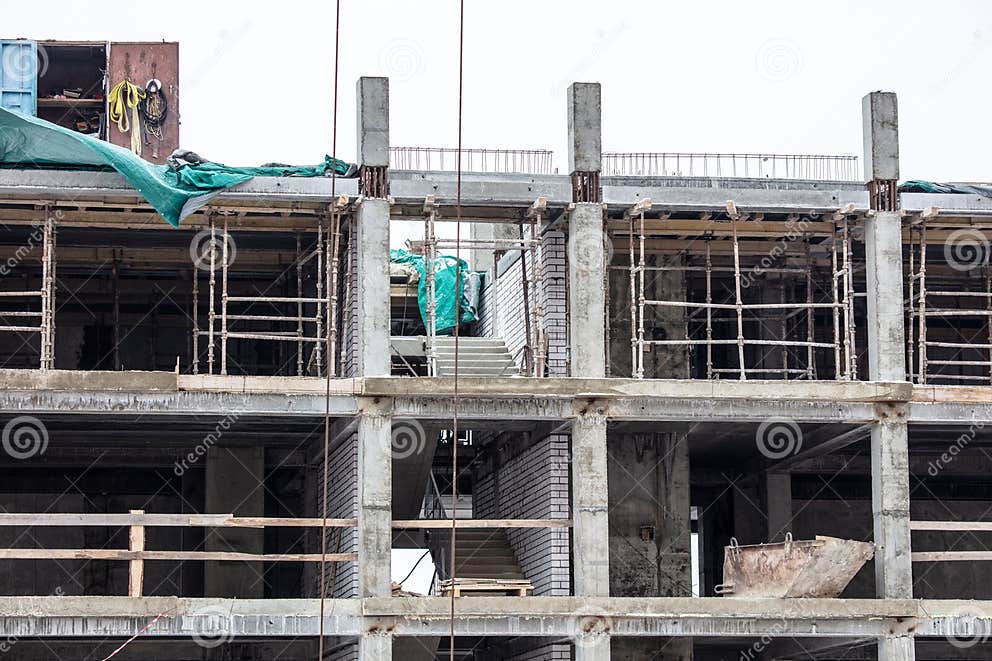 The Walls of a Multi-storey Building Under Construction Stock Photo ...