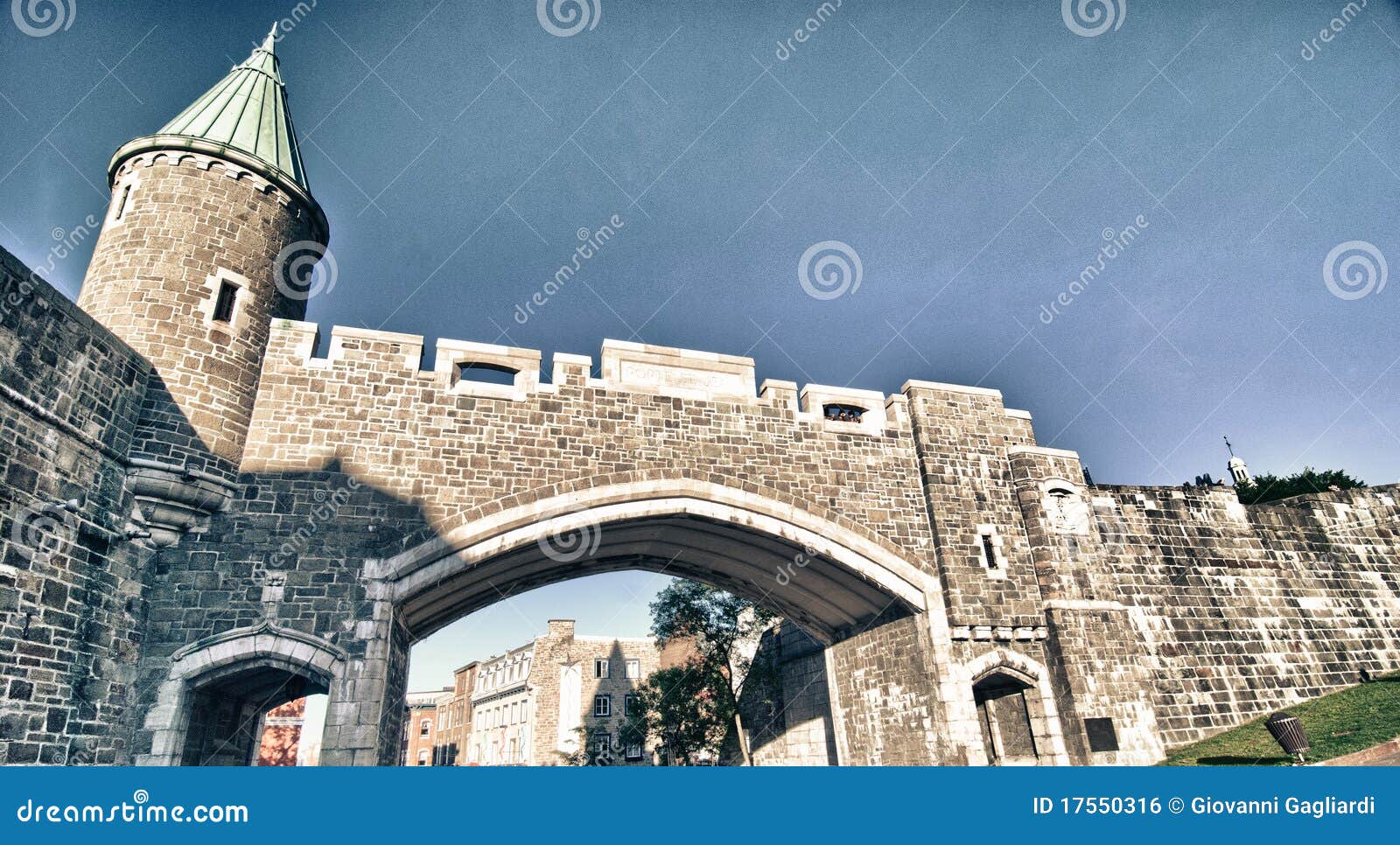 Walls of Quebec City stock photo. Image of province, green - 17550316
