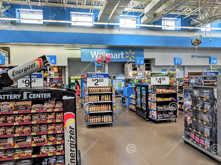 Walmart editorial photo. Image of inside, look, goods - 78888191