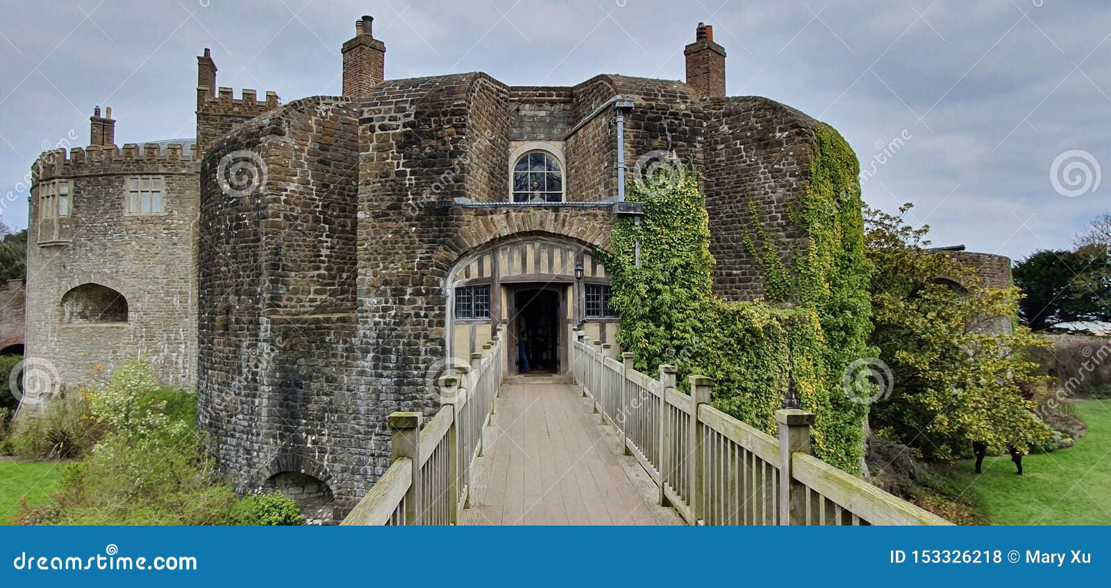 Walmer Castle at Kent, England, UK Stock Photo - Image of historical ...