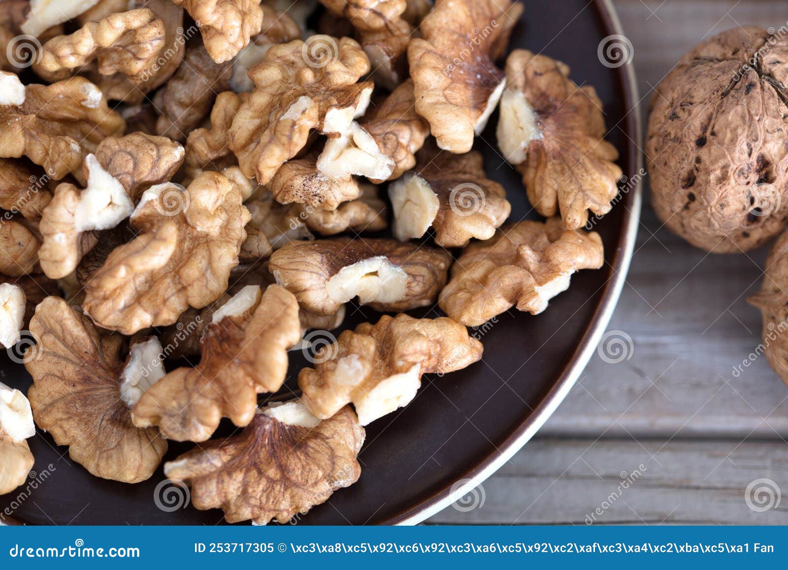 Walnut Kernels and Some Walnuts Stock Image - Image of dried, fruits ...