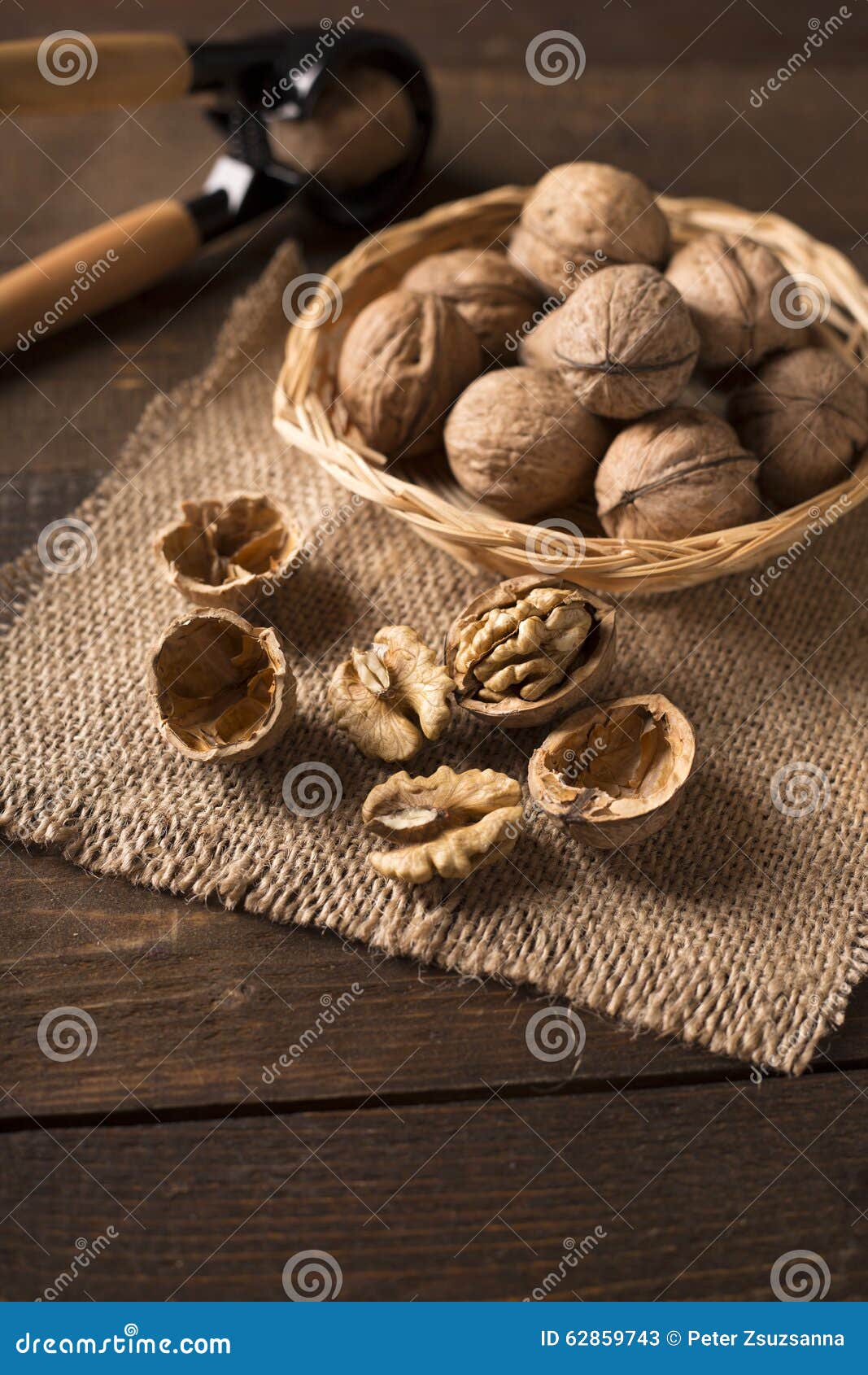 Walnuts in basket stock image. Image of fruit, healthy - 62859743