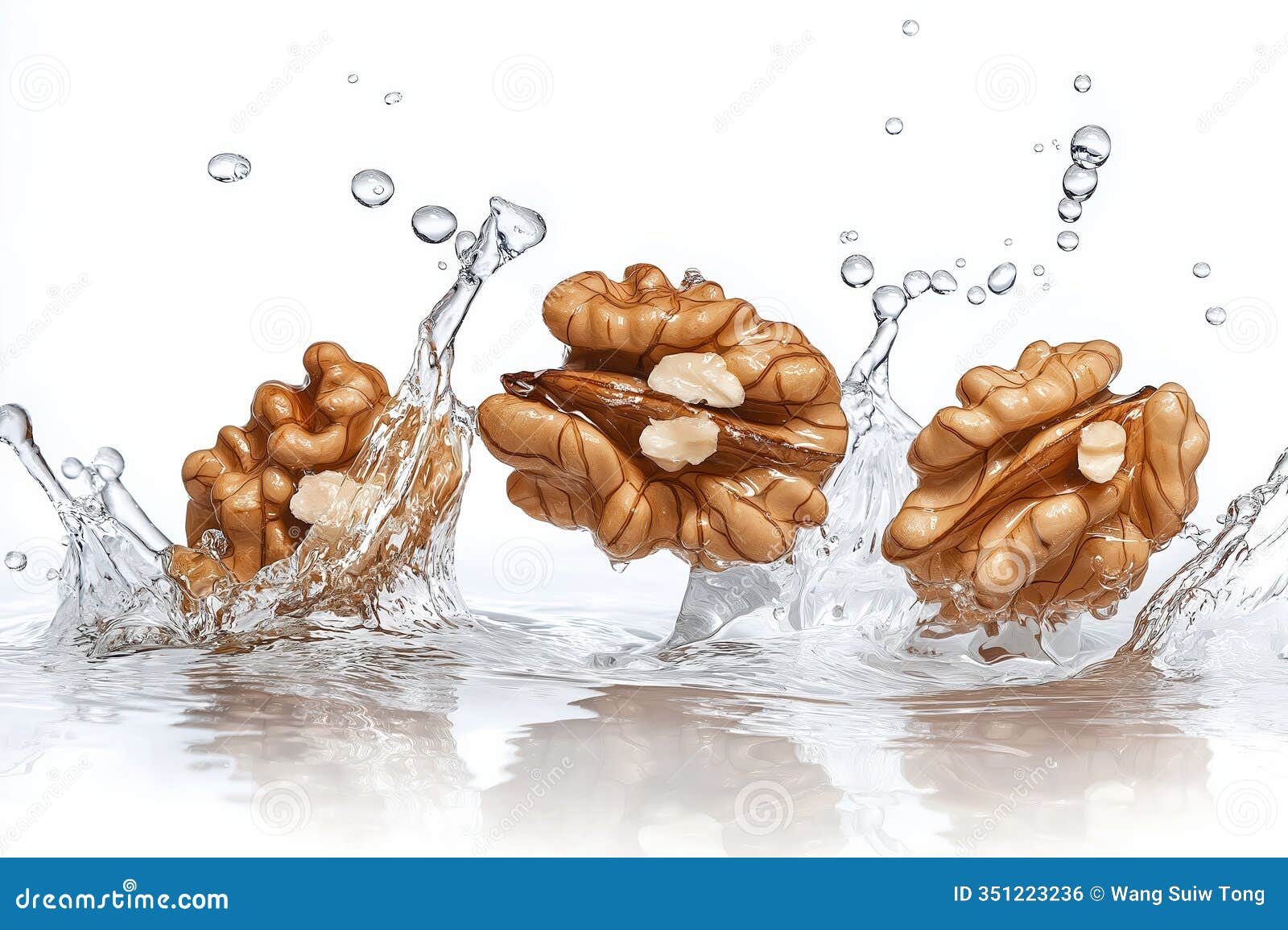 Walnuts Splashing into Water Creating Water Droplets Stock Illustration - Illustration of fresh ...