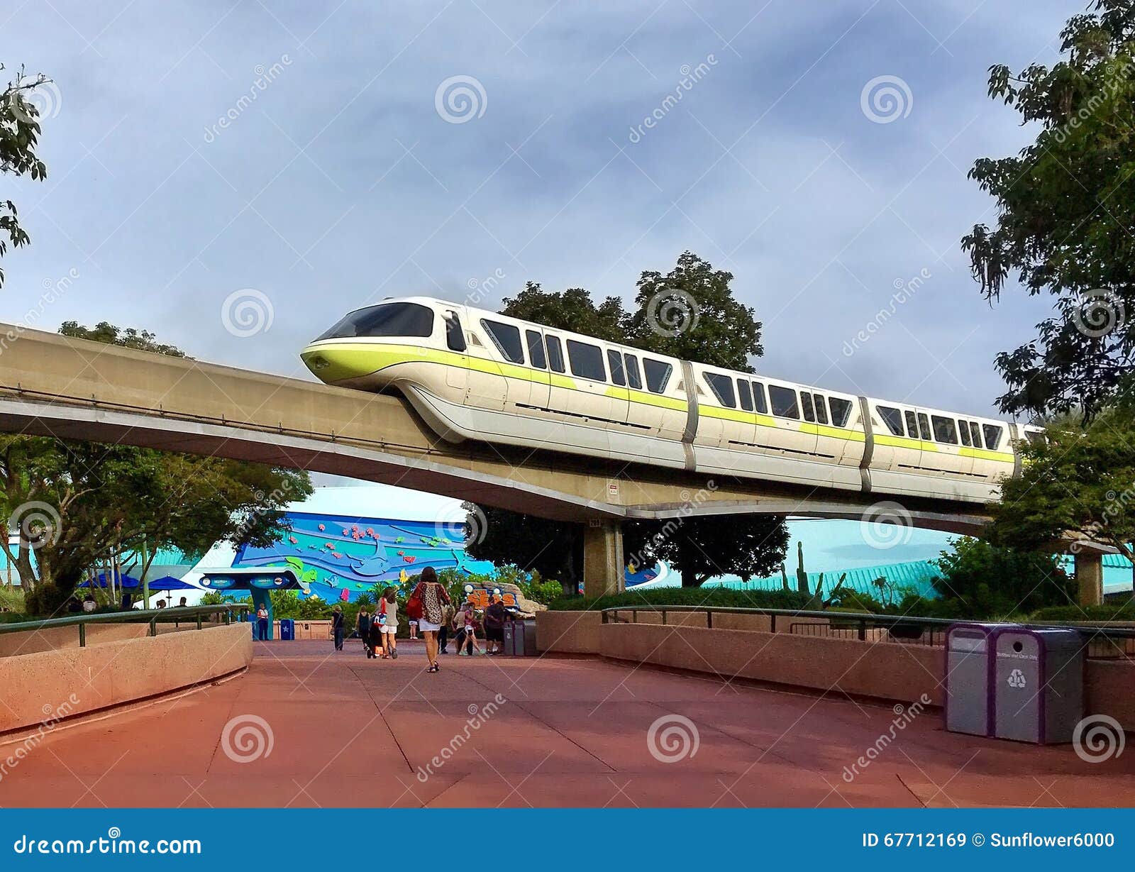 Walt Disney World Monorail System Imagen de archivo editorial - Imagen ...