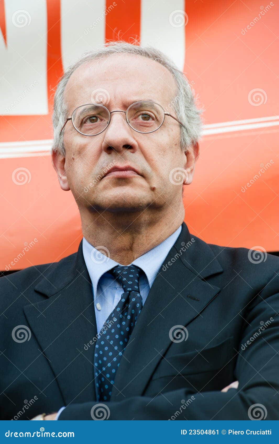 Walter Veltroni editorial photo. Image of mayoral, journalist - 23504861