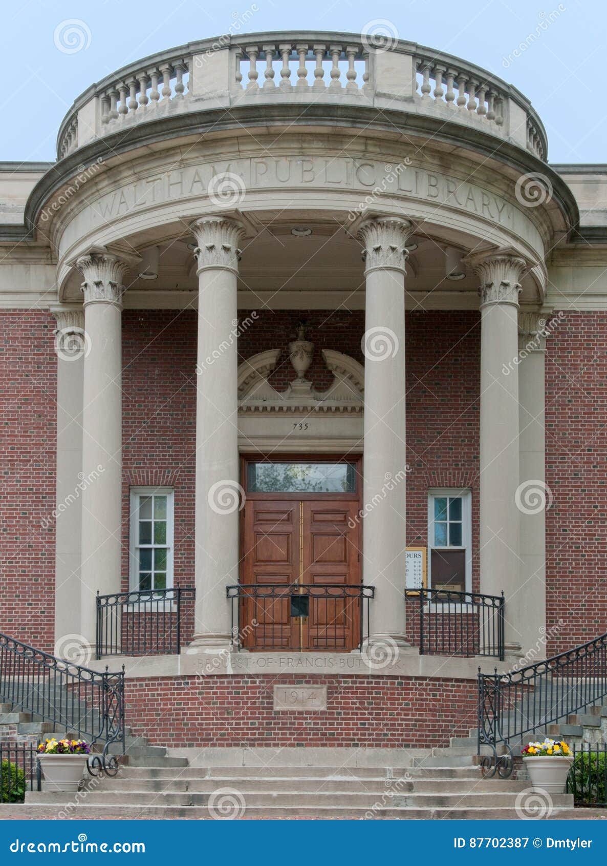 Waltham Public Library editorial photography. Image of boston - 87702387