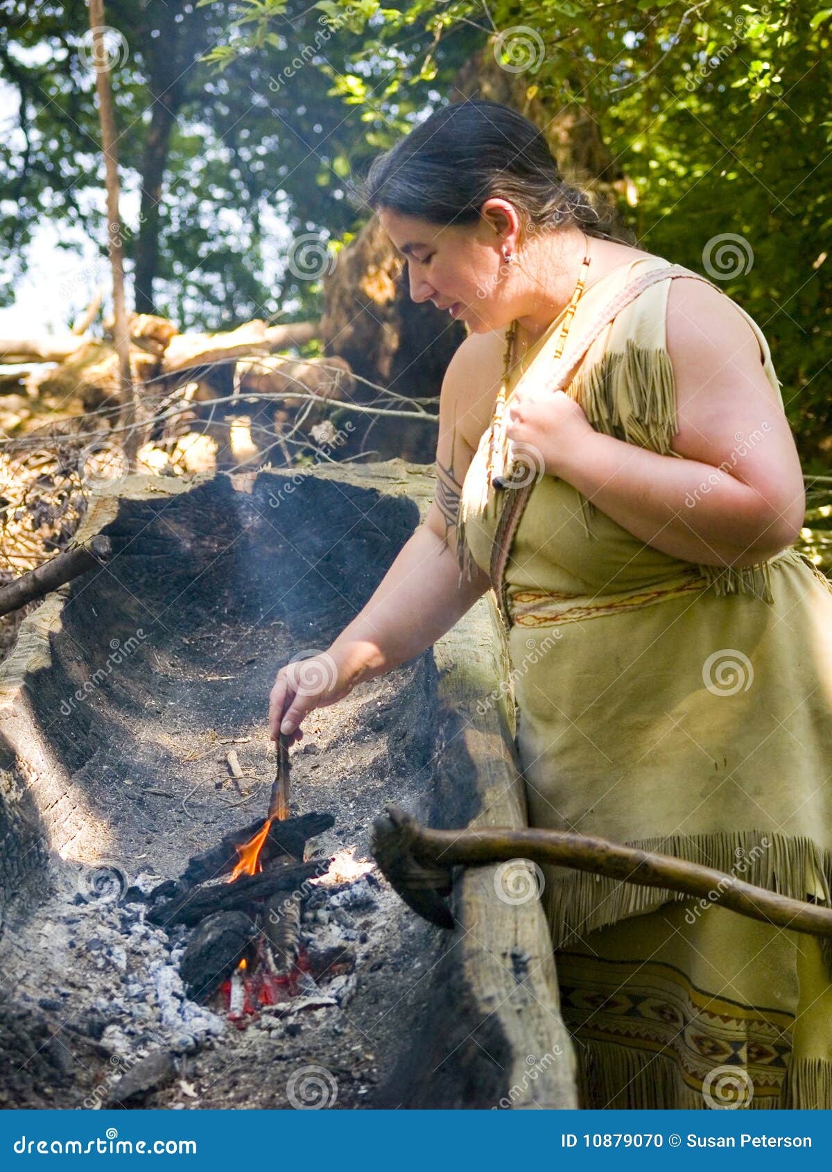 Wampanoag Indian Woman editorial image. Image of plimoth - 10879070
