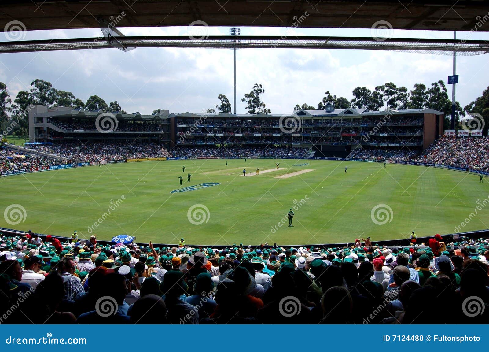 Wanderers Cricket Stadium editorial image. Image of cricketers - 7124480