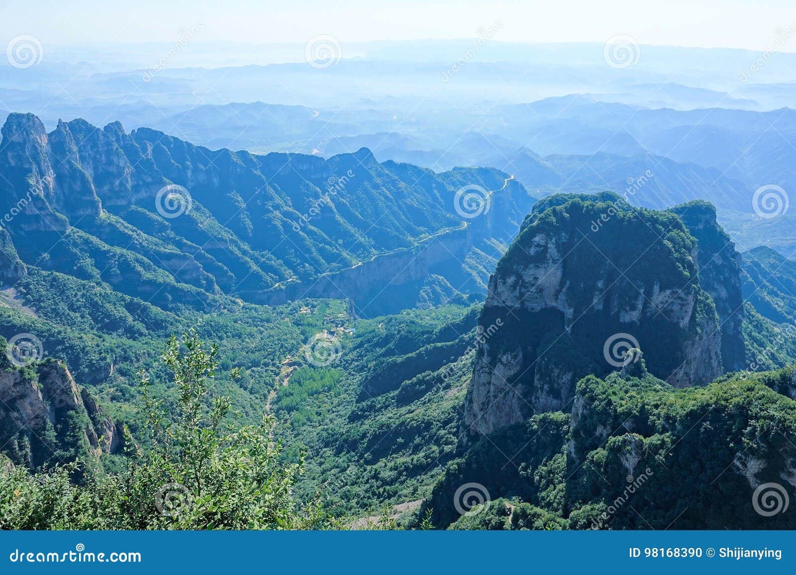 Wang Mangling stock photo. Image of escarpment, scenery - 98168390