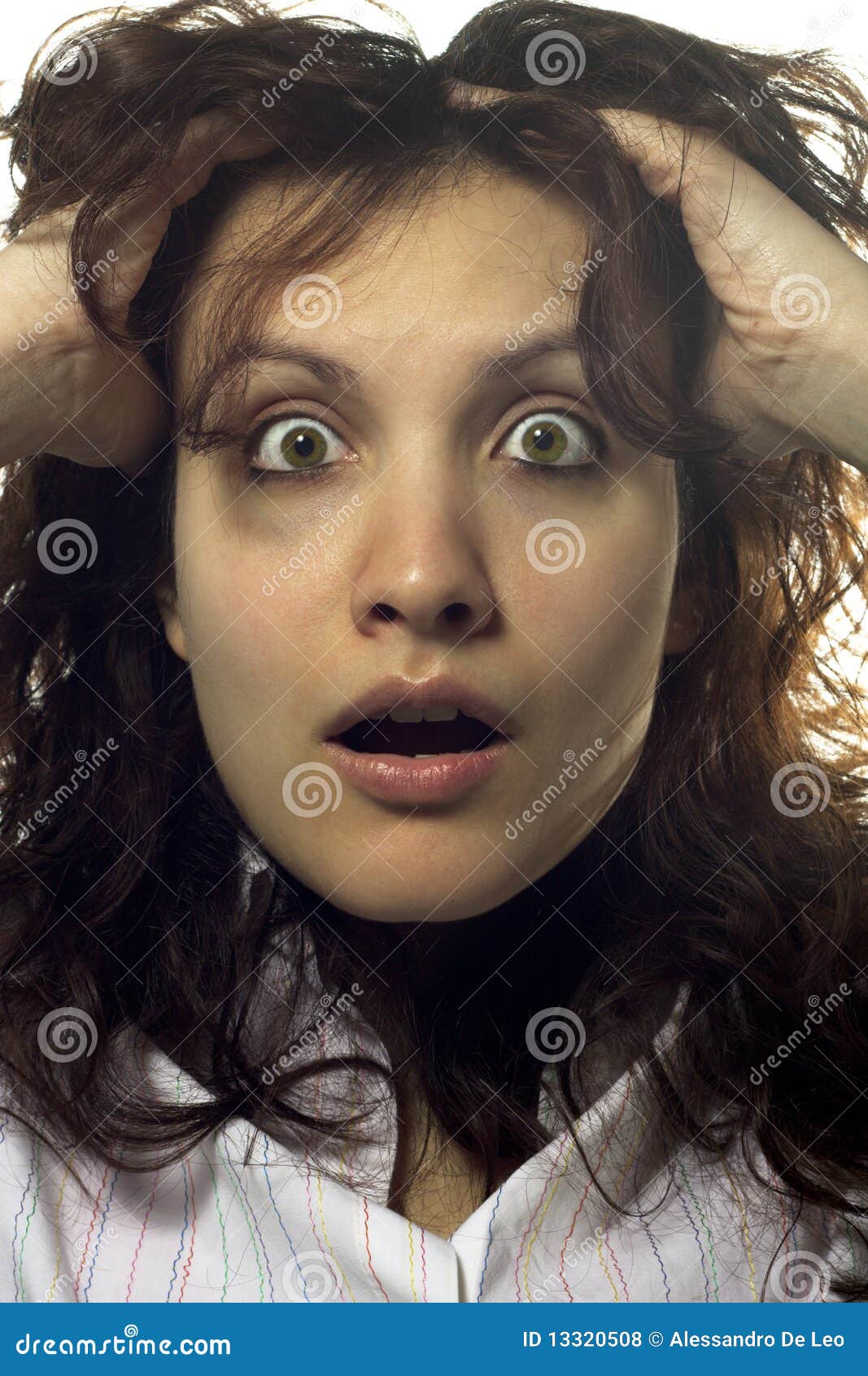 Wanhopig Meisje stock foto. Image of ogen, krullend, sluit - 13320508