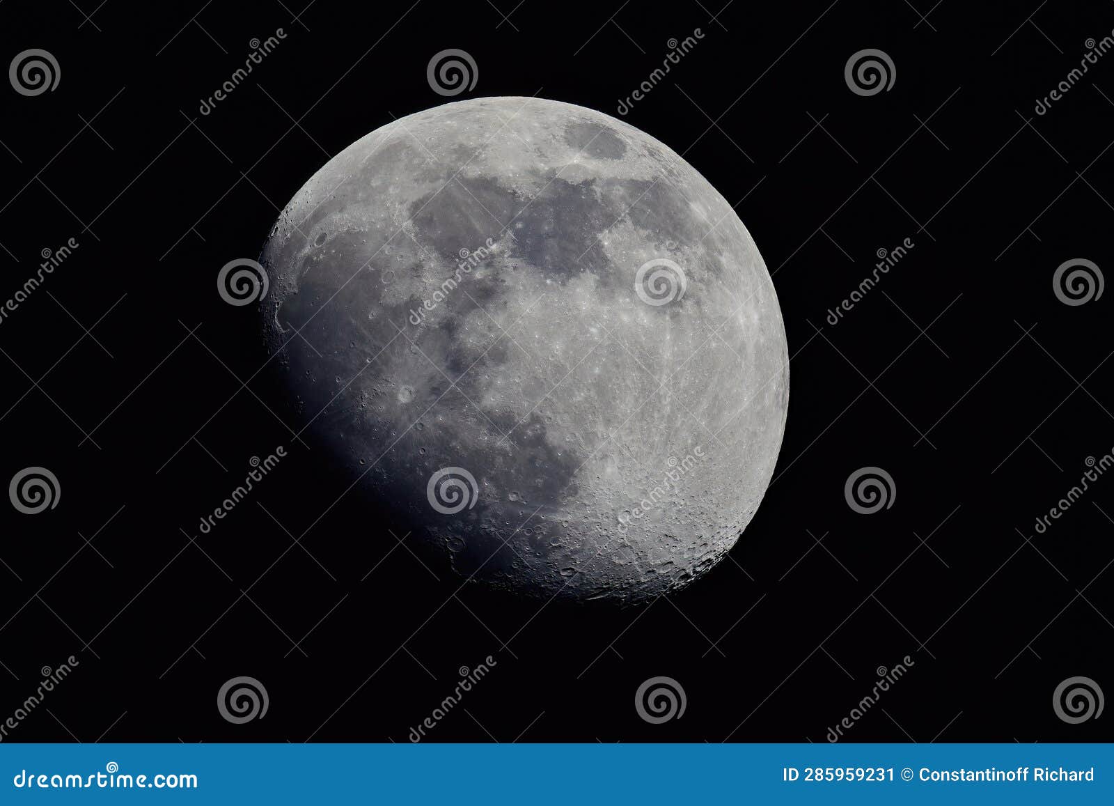 Waning Gibbous Moon - Sharp Details Stock Image - Image of light, earth ...