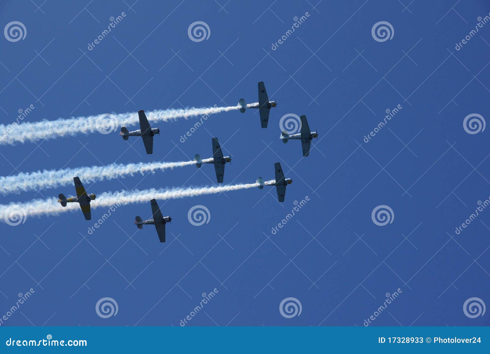 Warbirds Flyover stock image. Image of plane, flights - 17328933