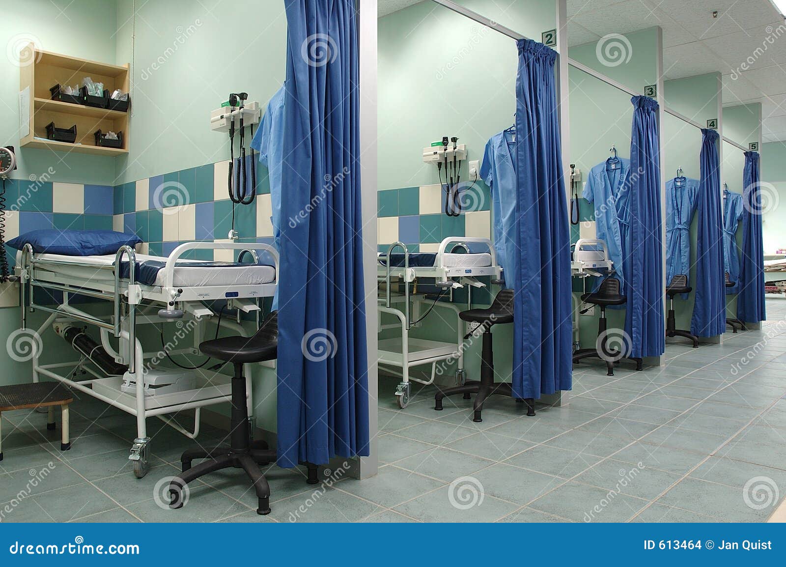 Ward stock photo. Image of emergency, hospital, room, doctor - 613464