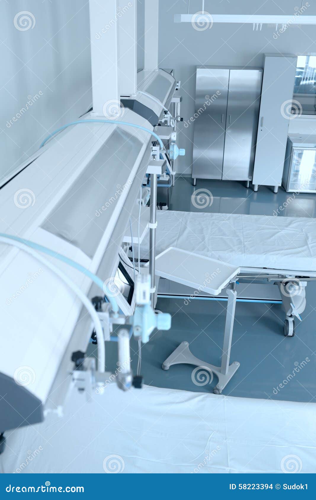 Ward in Intensive Care Unit Stock Photo - Image of metal, illness: 58223394