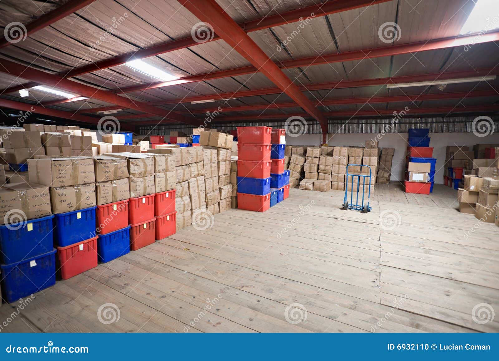 Warehouse stock photo. Image of generic, shipment, pile - 6932110