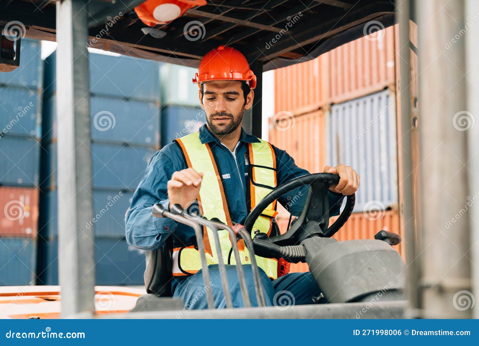 Warehouse Engineer Worker Working at Industrial Container Yard Stock ...