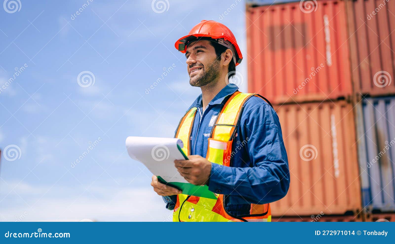 Warehouse Engineer Worker Working at Industrial Container Yard Stock ...