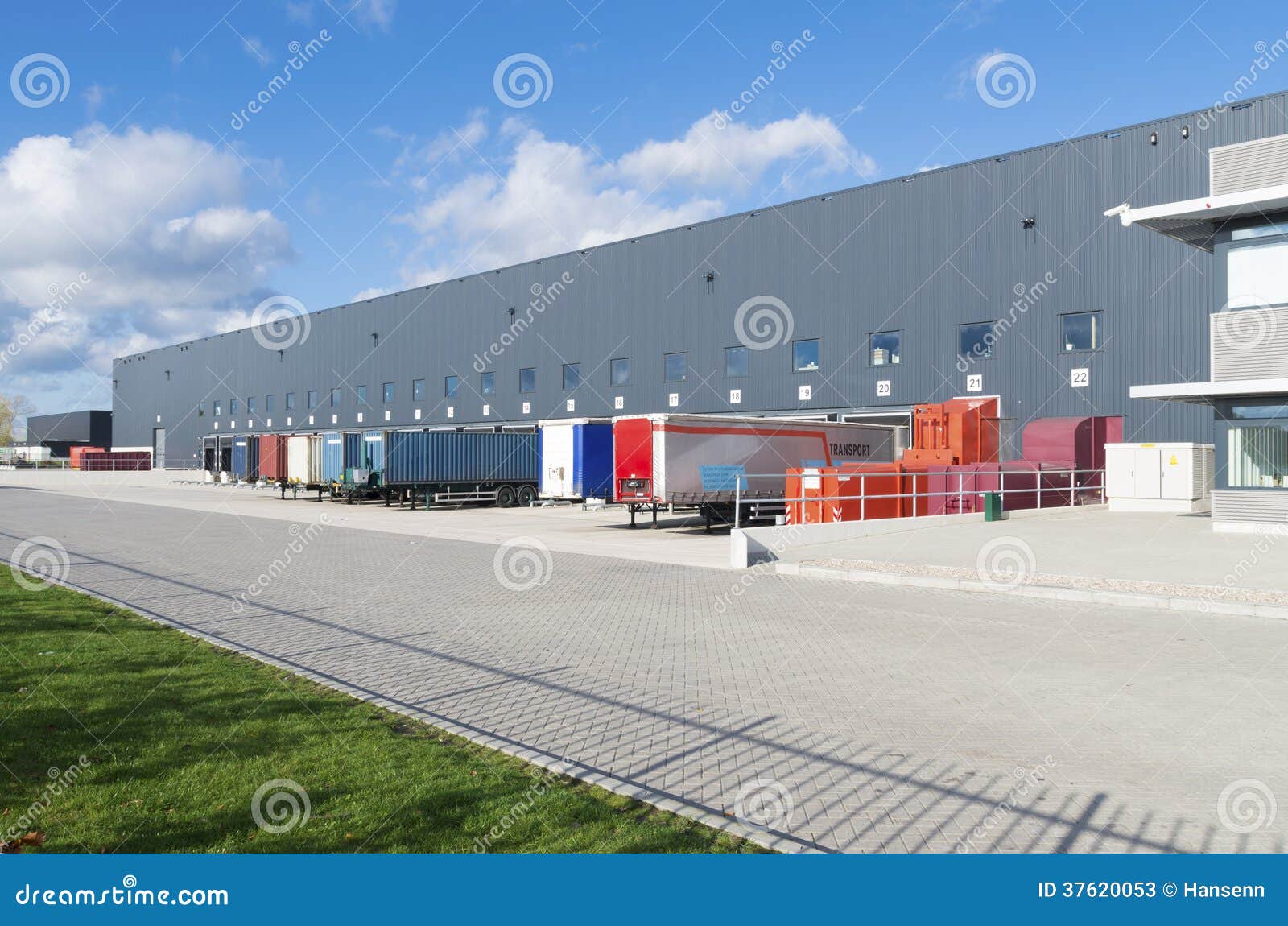 Warehouse exterior stock image. Image of entry, blue - 37620053