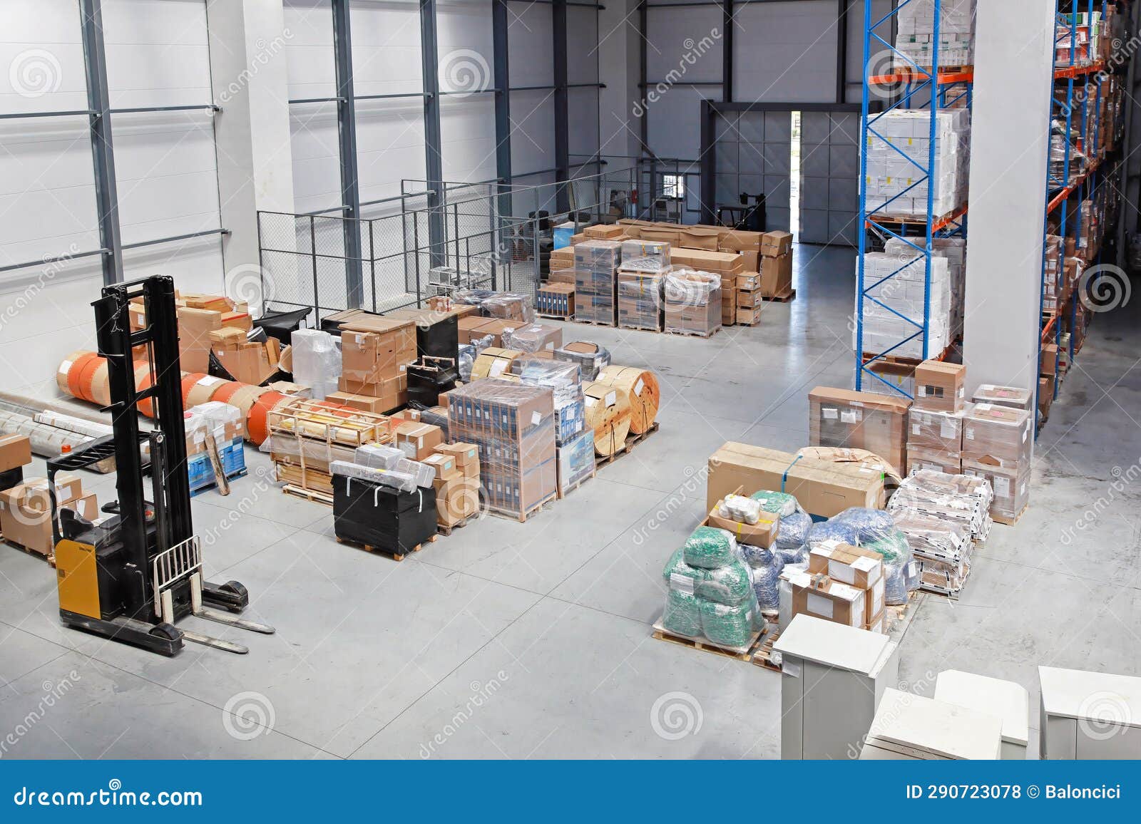 Warehouse Floor Storage stock photo. Image of storehouse - 290723078